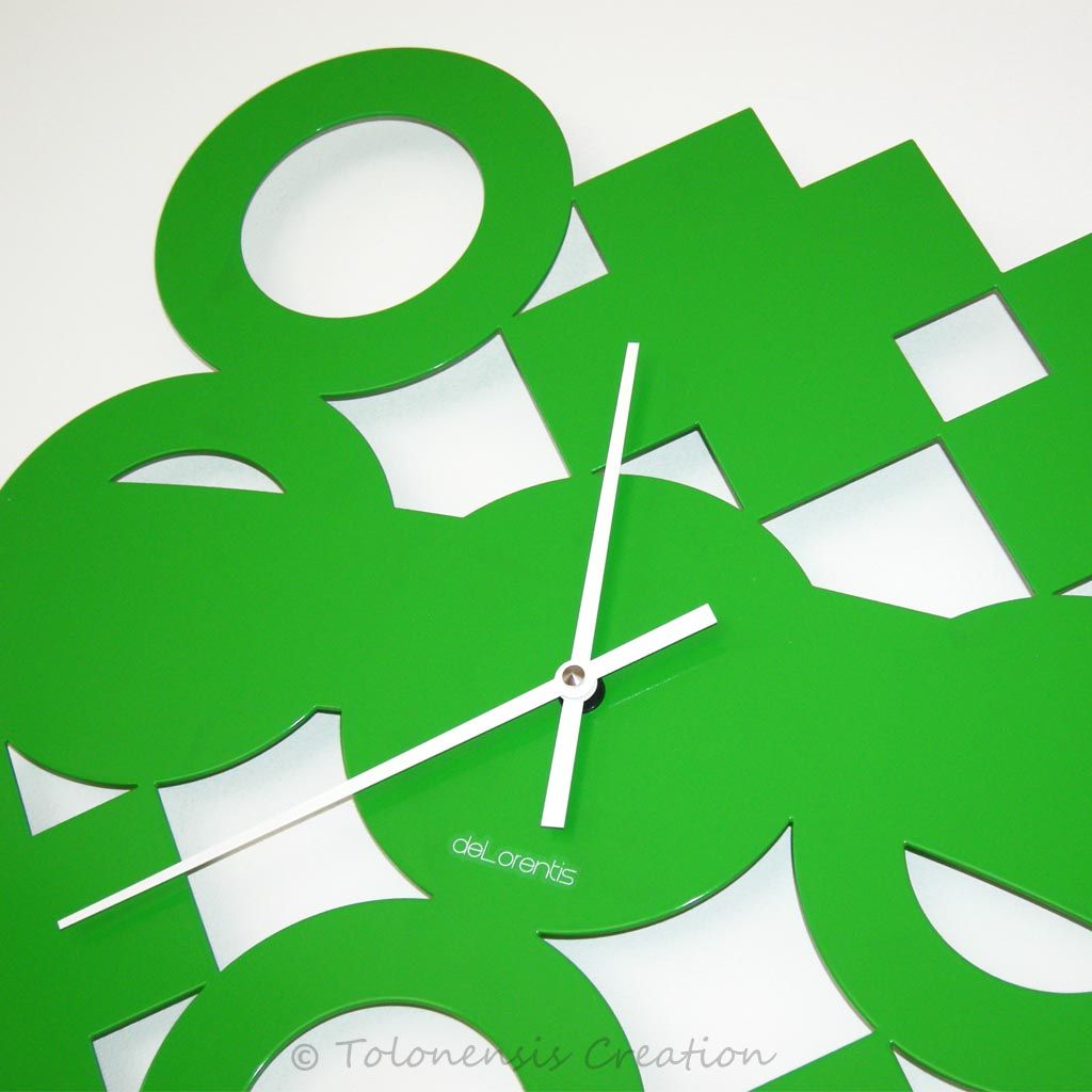 Original clock Tic-Tac-Toe