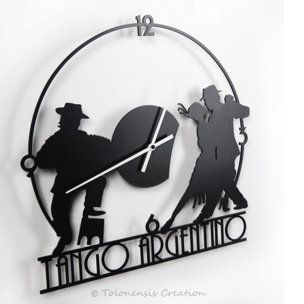 Metal ornaments, clocks and bookends by french designer